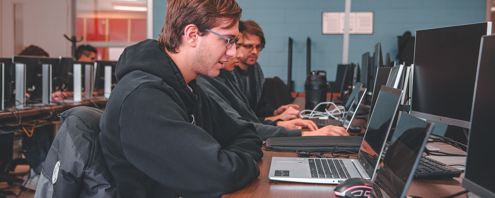 Techniques de l’informatique - Collège Lionel-Groulx